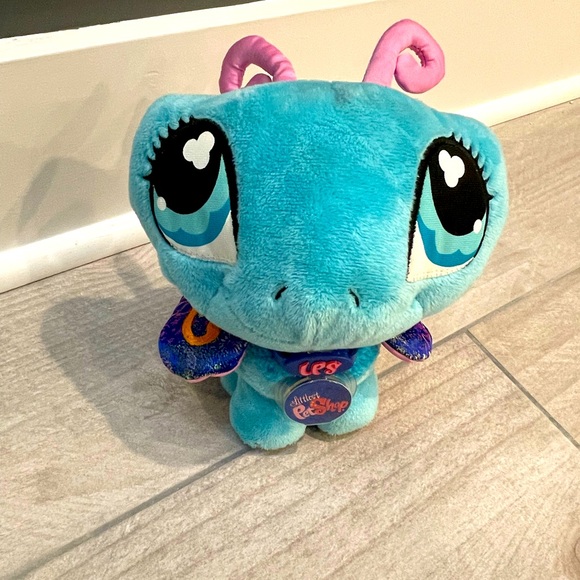 Littlest Pet Shop | Toys | Lps Littlest Pet Shop Butterfly Vip Plushie ...